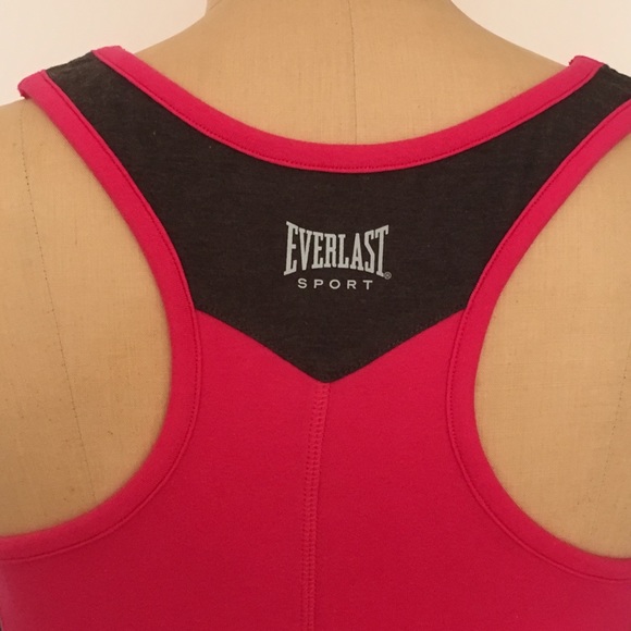 Everlast | Tops | Active Tank W Shelf Bra | Poshmark
